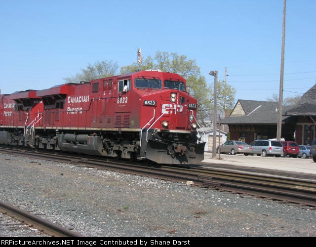 CP 8823